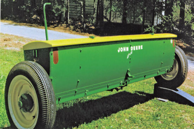 Agricultural Drop Spreaders: The Key to Efficient Fertilizer ...